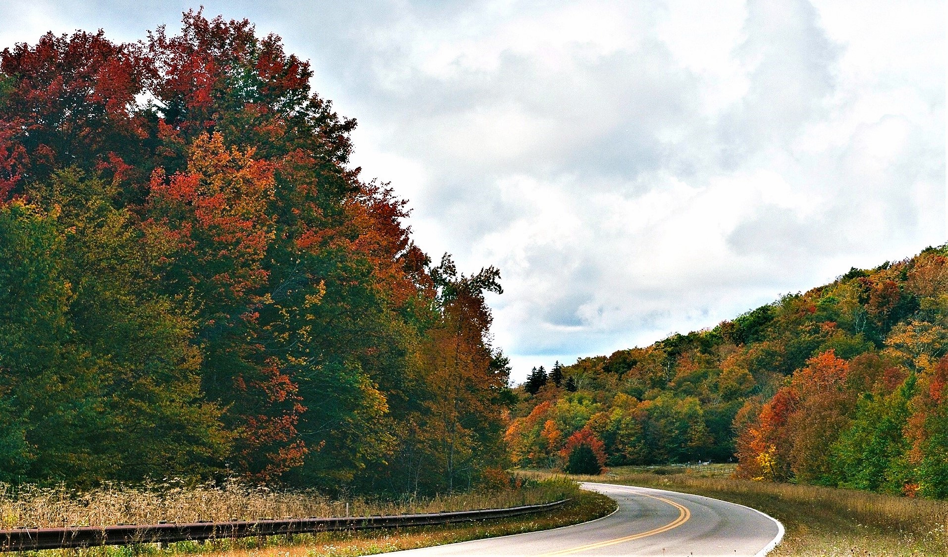 Fall Motorcycle Rides...The Open Road and Memorable Stops Along the Way ...